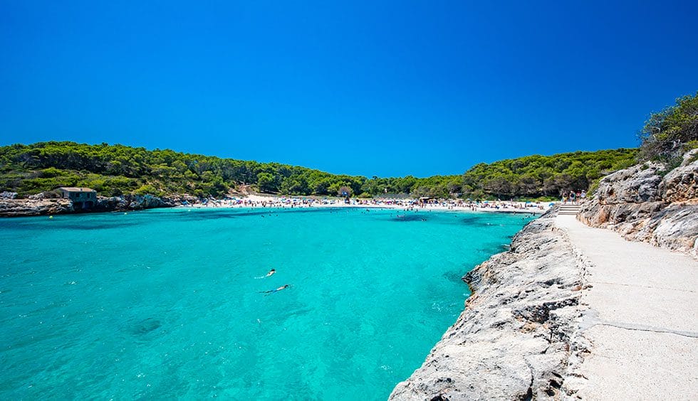 Les meilleures criques de Majorque : un guide complet